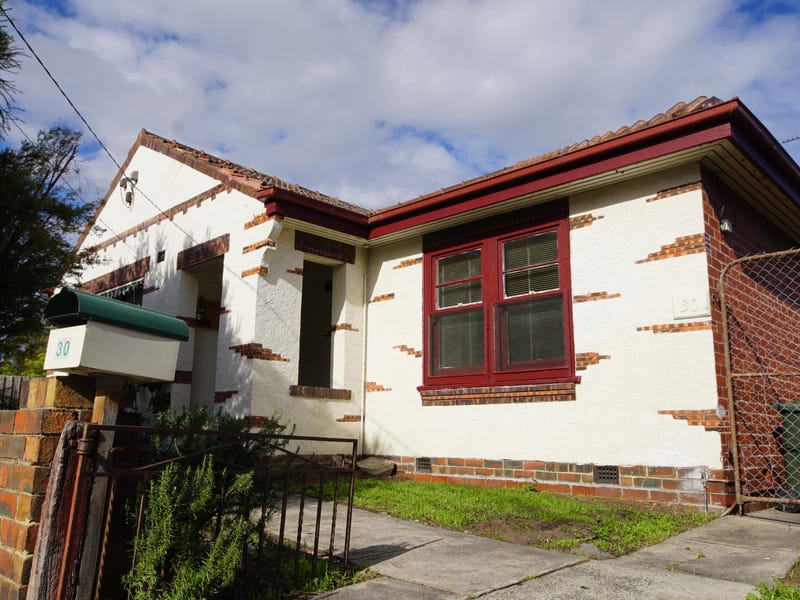 30 Hammerdale Avenue, St Kilda East, VIC 3183 - realestate.com.au