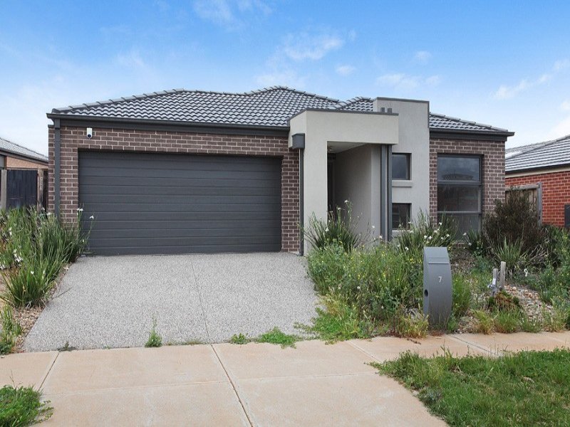 7 Termon Way, Weir Views, VIC 3338 - realestate.com.au