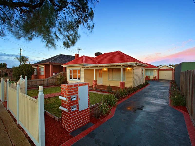 12 David Street, Hadfield, VIC 3046 - realestate.com.au