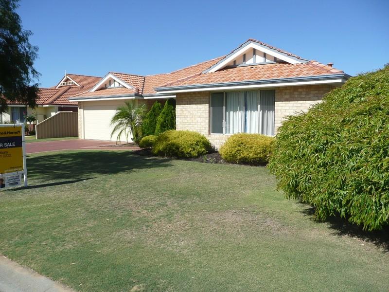 11 Condil Street, Dalyellup, WA 6230 - Property Details