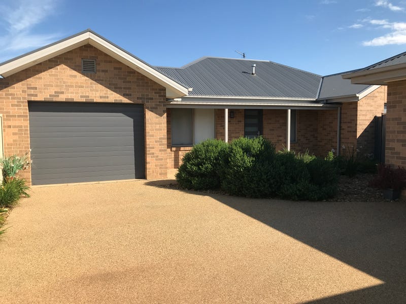 2/9 Malone Mews, Finley, NSW 2713 - realestate.com.au