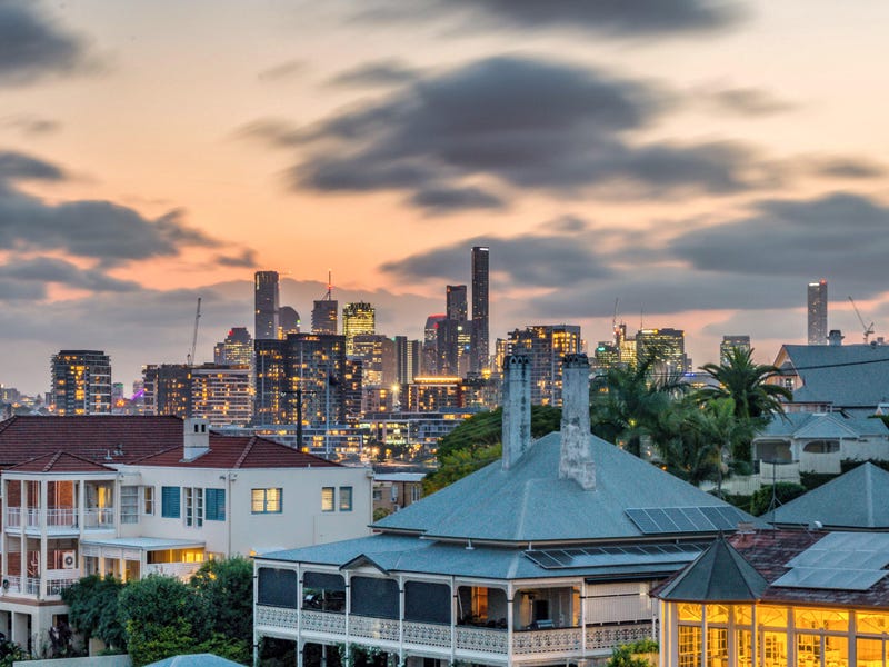 37 Langside Road, Hamilton, Qld 4007 - Property Details