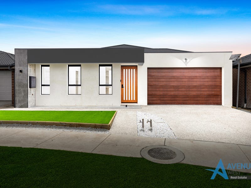 4 Moonstone Road, Donnybrook, Vic 3064 - Property Details