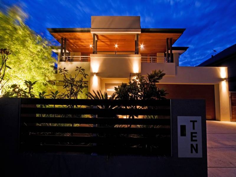 10 Mallorca Avenue, Hillarys, WA 6025 - Property Details