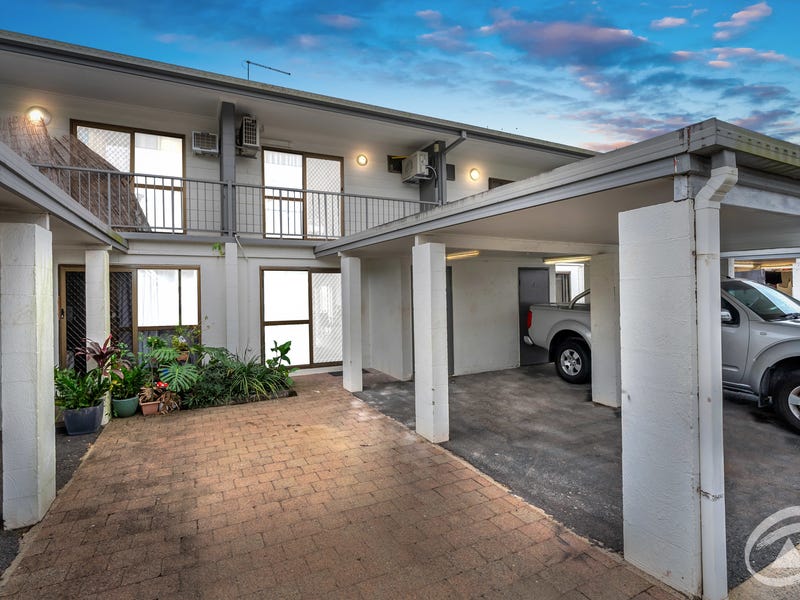 2/7 Rigg Street, Woree, Qld 4868 - Property Details