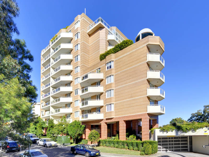 12 2 Pound Road Hornsby NSW 2077 Property Details