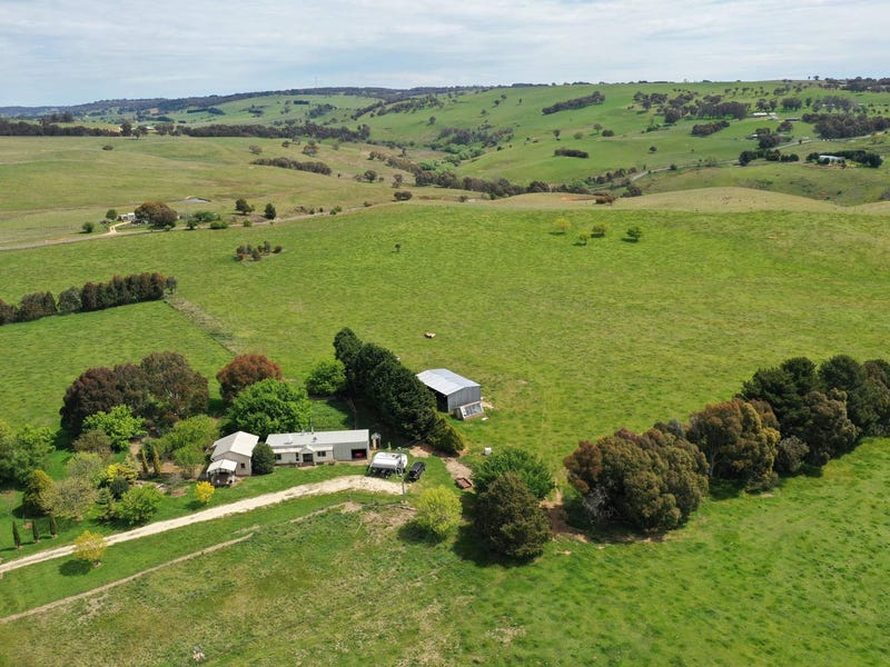 27 Waterworks Road, Crookwell, NSW 2583 - Property Details