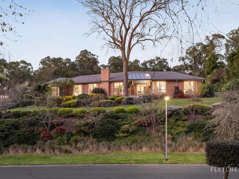 37 Oakland Drive, Warrandyte, Vic 3113 - Property Details