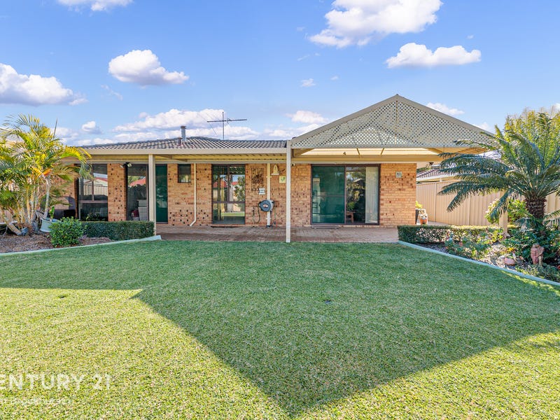 9 Lambert Street, Huntingdale, WA 6110 - Property Details