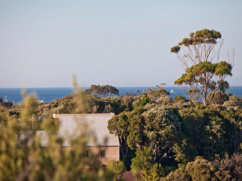 4 Robyn Court, Rye, Vic 3941 - Property Details