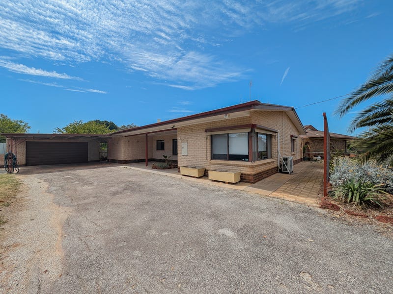 63 Boundary Street, Kerang, VIC 3579 - realestate.com.au