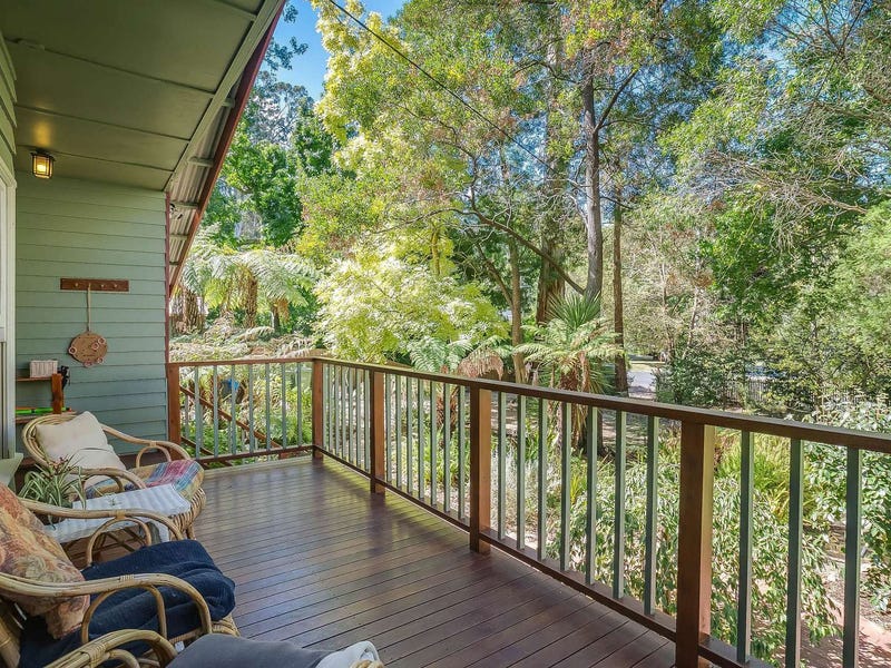 1 Acacia Avenue, Upwey, VIC 3158 - realestate.com.au