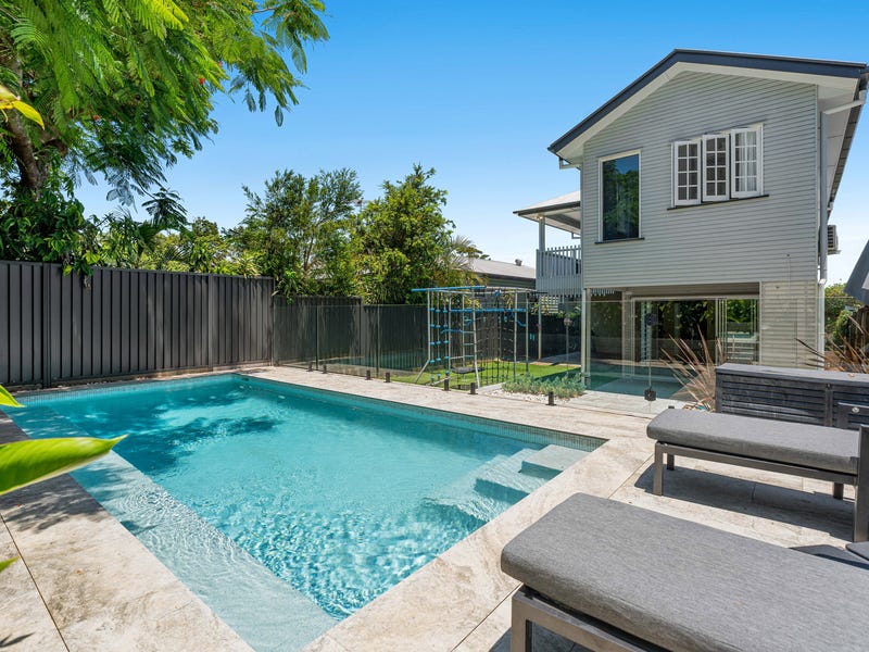 92 Cedar Street, Wynnum, Qld 4178 - Property Details