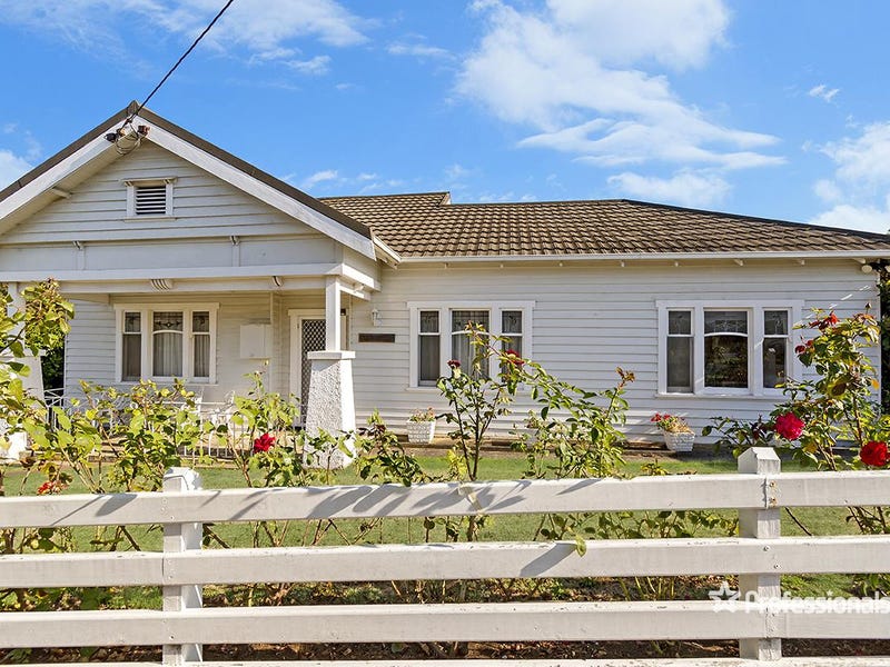 1 Collins Street, Hamilton, Vic 3300 - Property Details