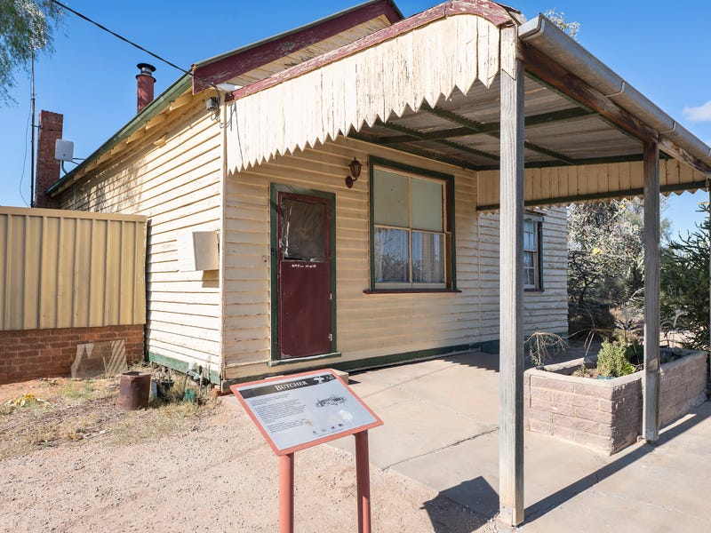 28 Wattle Street, Manangatang, Vic 3546 - Property Details