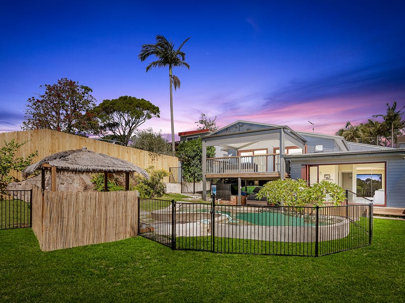 10 Karoola Street, Narraweena, NSW 2099 - Property Details