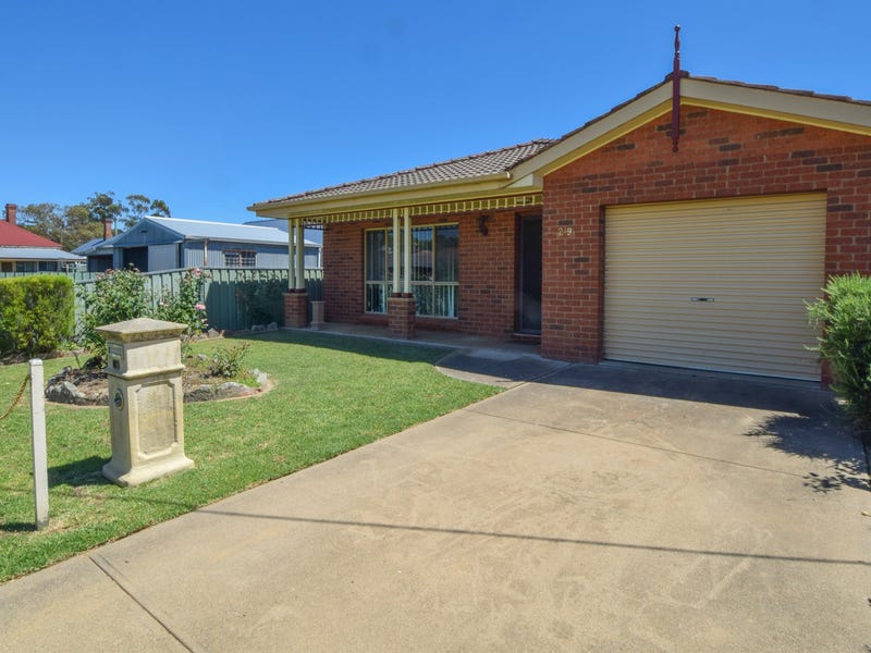 29 Gordon St, Young, NSW 2594 - Property Details