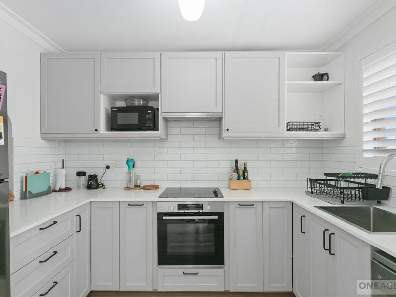 40/75 Stanley Street, Scarborough, WA 6019 - Property Details