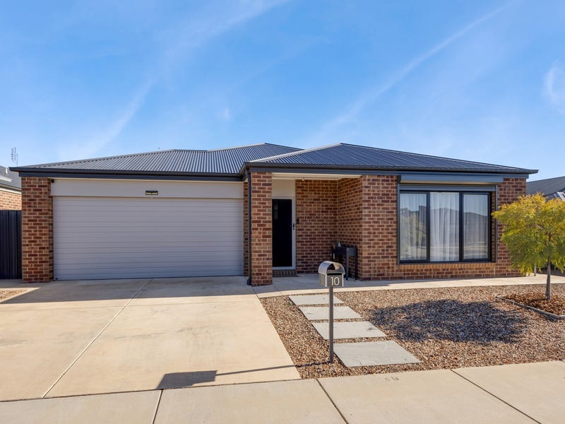 10 Falls Street, Marong, Vic 3515 - Property Details
