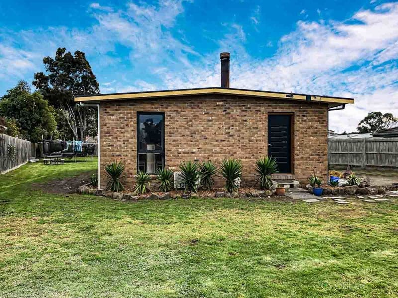 5 Lewis Street, Pearcedale, VIC 3912 - realestate.com.au