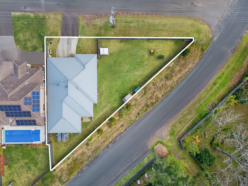 2 Eve Street, Narara, NSW 2250 - Property Details