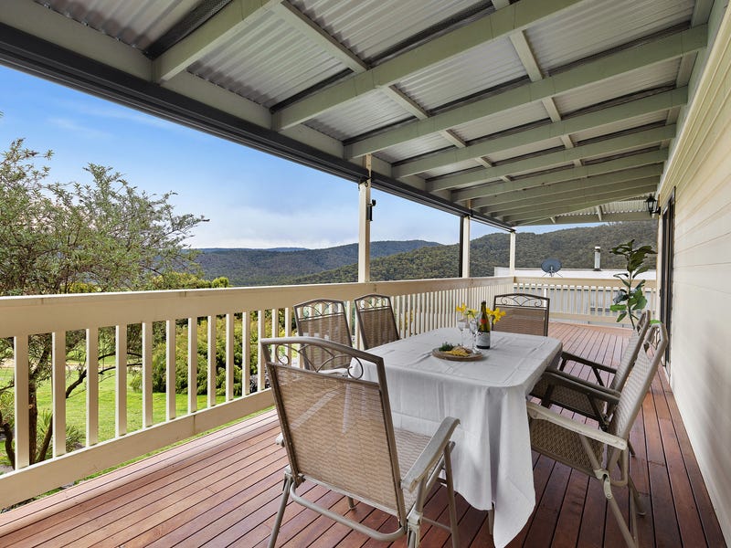 54 Alpine Ridge Drive, Merrijig, VIC 3723 - realestate.com.au