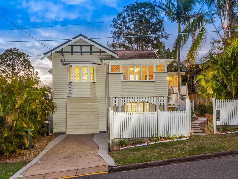 17 Princess Street, Camp Hill, QLD 4152 - realestate.com.au