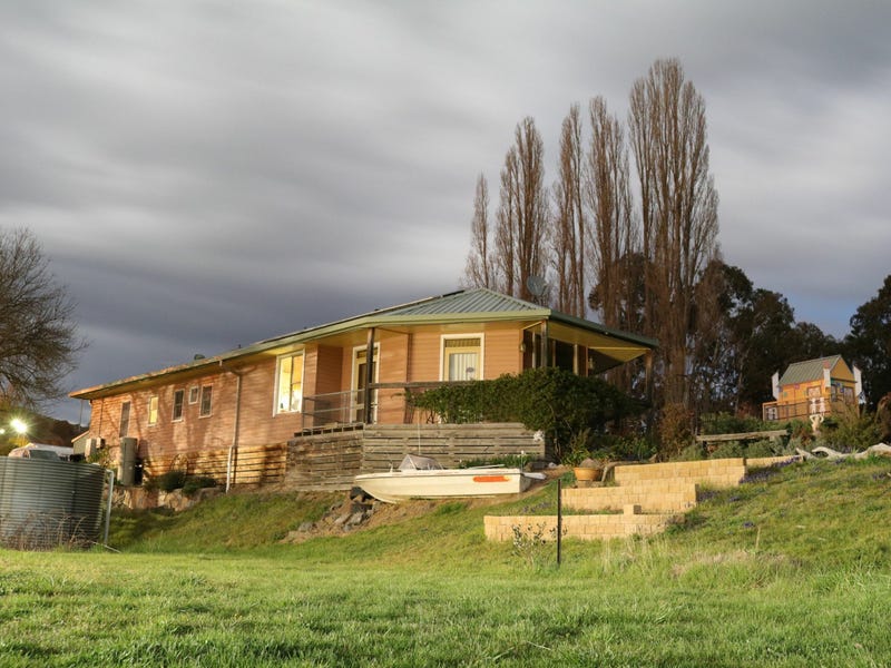 21 Creek Street, Omeo, Vic 3898 - Property Details