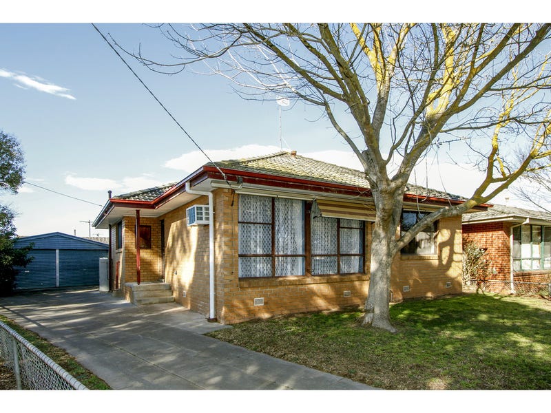 21 Ruff Street, Sale, Vic 3850 - Property Details