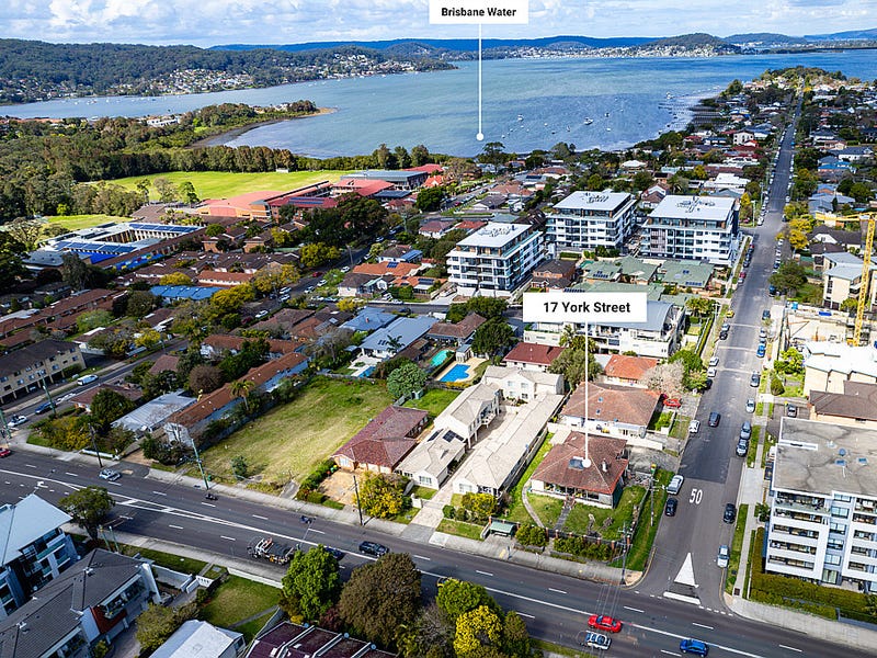 17 York Street, Point Frederick, NSW 2250 - realestate.com.au