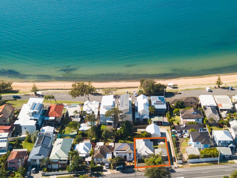 222 PRINCE EDWARD PDE, Scarborough, Qld 4020 - Property Details