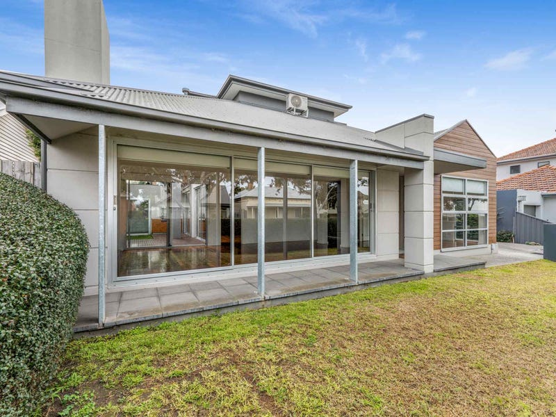 2A Peel Street, Newport, VIC 3015 - realestate.com.au