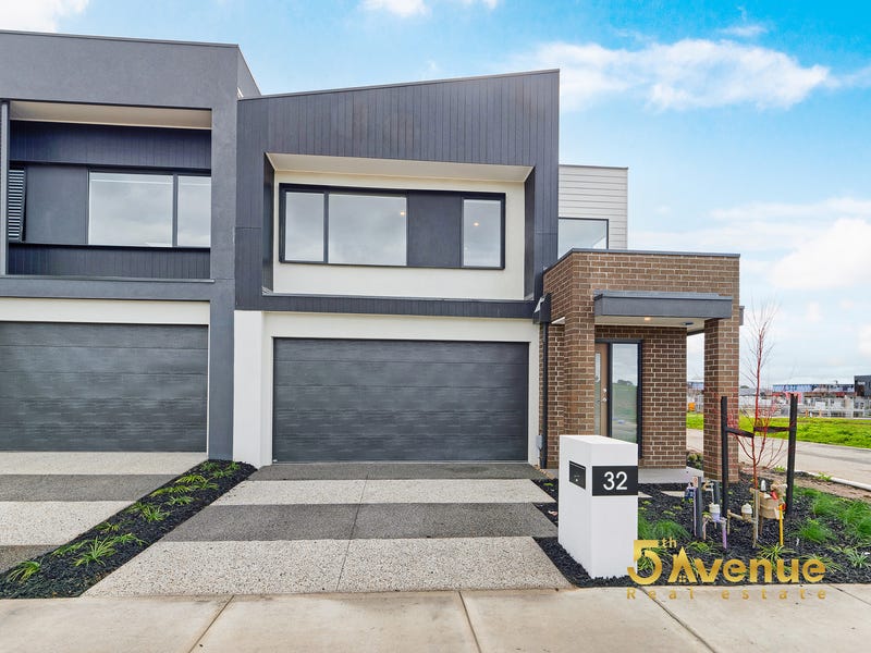 32 Eastview Terrace, Clyde, VIC 3978 - realestate.com.au