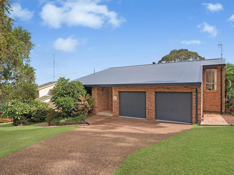 4 Clearbrook Close, Eleebana, NSW 2282 - Property Details