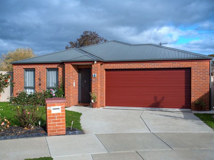 10 Heppner Court, Sebastopol, Vic 3356 - Property Details