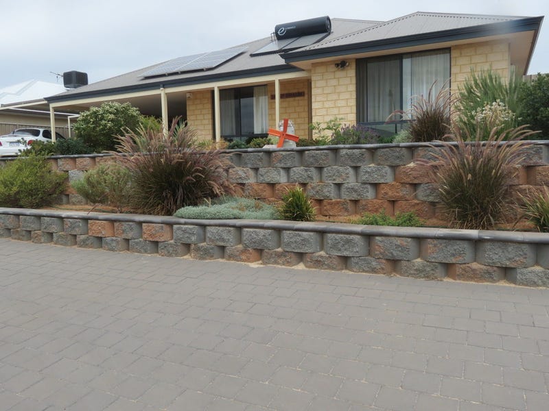 15 Oakover Place, Northam, WA 6401 - realestate.com.au