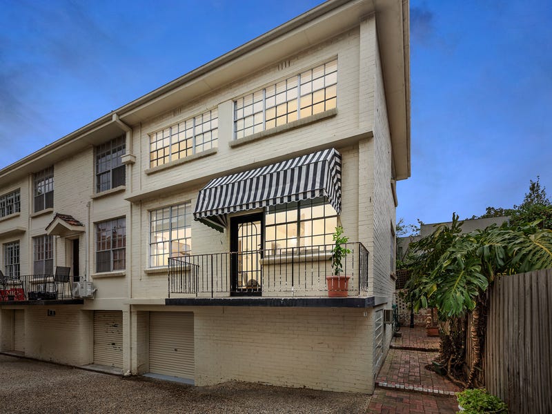 1/38 Grange Road, Toorak, Vic 3142 - Property Details