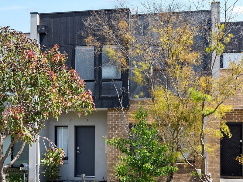 32 Damask Way, Mernda, Vic 3754 - Property Details