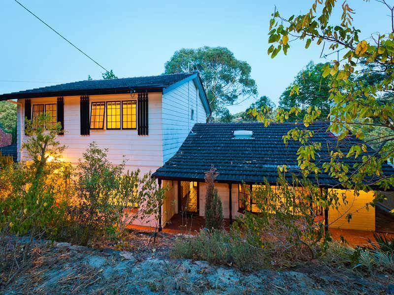 17 Croyden Road, Roleystone, WA 6111 - Property Details