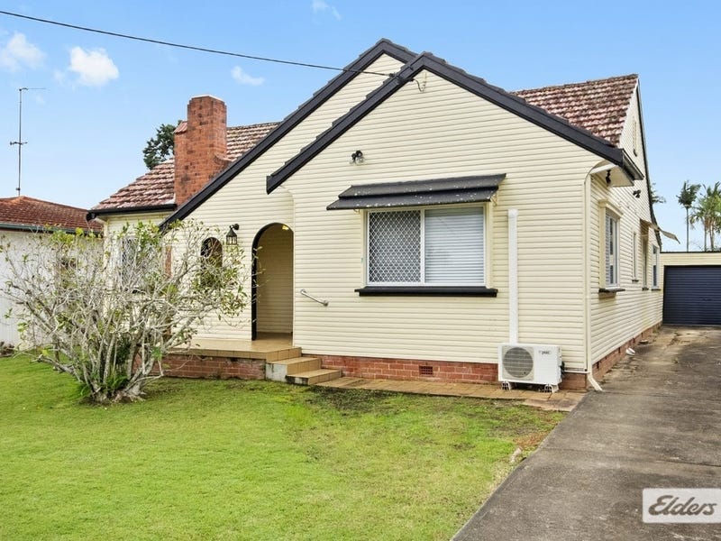 7 Edinburgh Drive, Taree, NSW 2430 - realestate.com.au