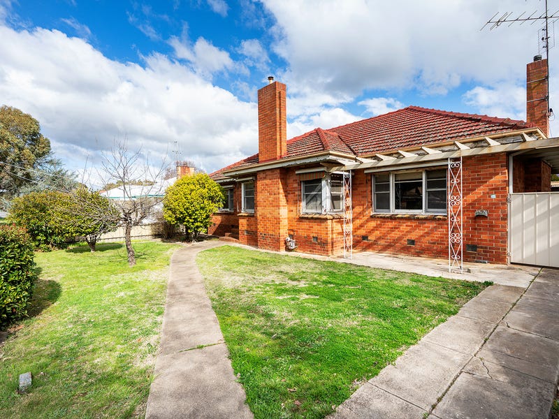 61 Elizabeth Street, Castlemaine, Vic 3450 - Property Details