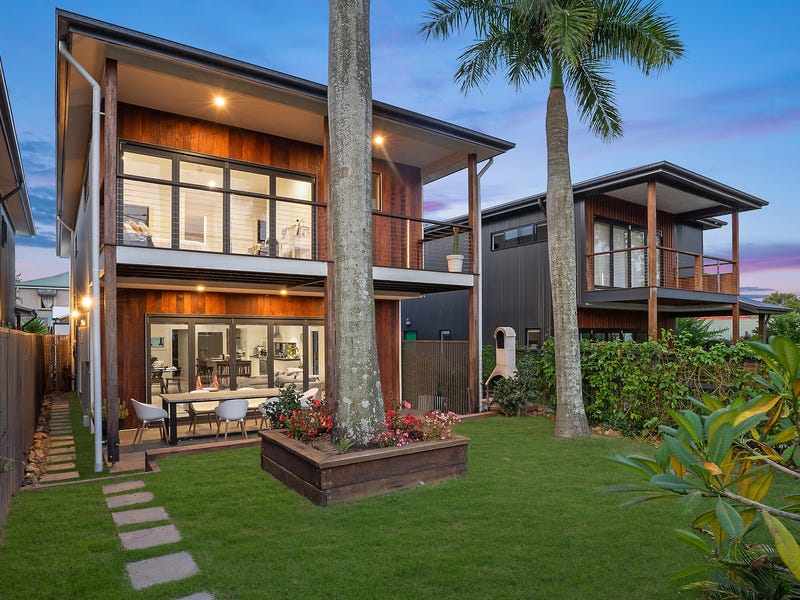 8 Queenscroft Street, Chelmer, Qld 4068 - Property Details