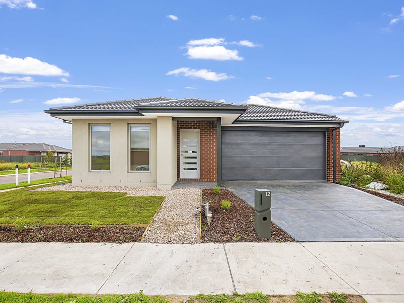 12 Ruff Way, Melton South, VIC 3338 - realestate.com.au