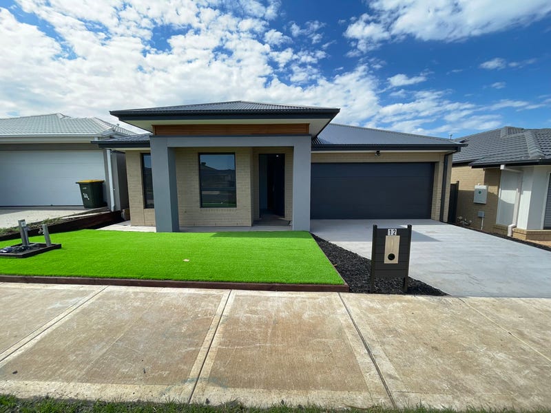 12 Ryebank Avenue, Werribee, VIC 3030 - realestate.com.au