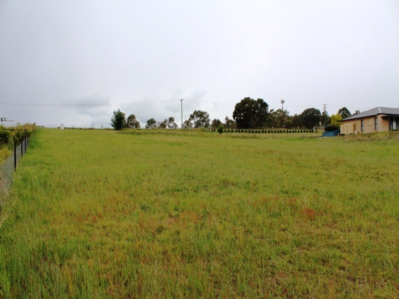 6 Robindale Court, Robin Hill, NSW 2795 - realestate.com.au