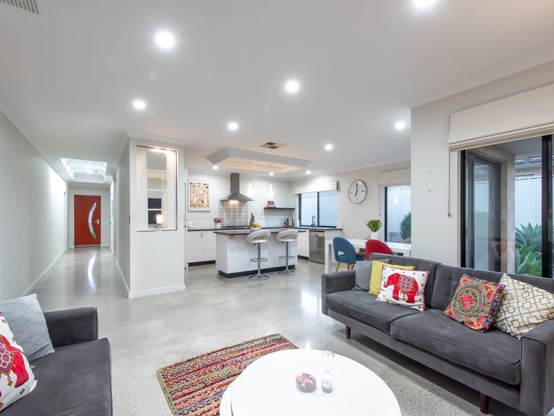 2 Graymont Close, Darch, WA 6065 - Property Details