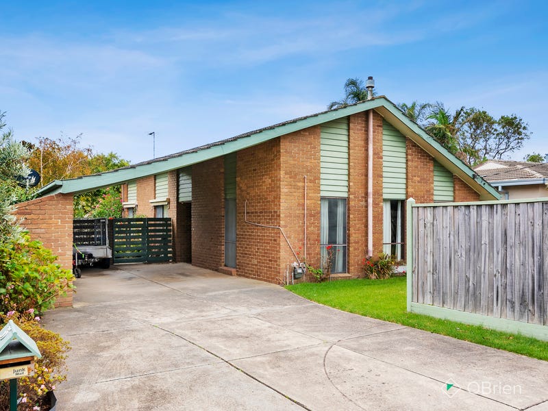 35 Bayview Road, Mornington, Vic 3931 - Property Details