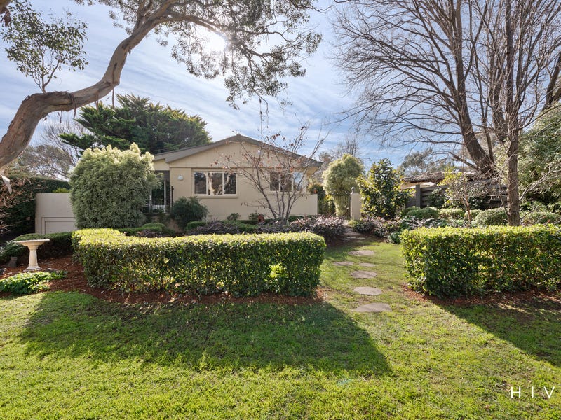 9 Morgan Cres, Curtin, ACT 2605 - realestate.com.au