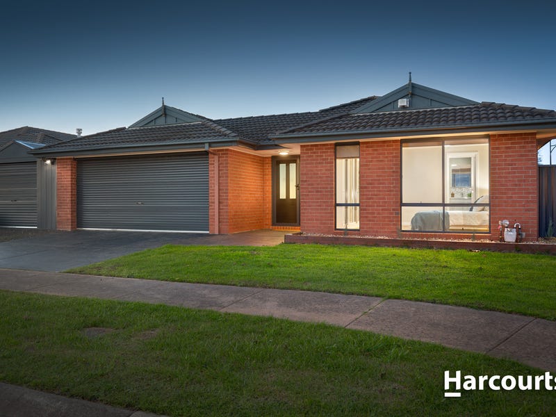 15 River Red Grove, Pakenham, VIC 3810 - realestate.com.au