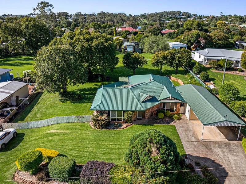 8 Woolmer Road, Highfields, Qld 4352 - Property Details